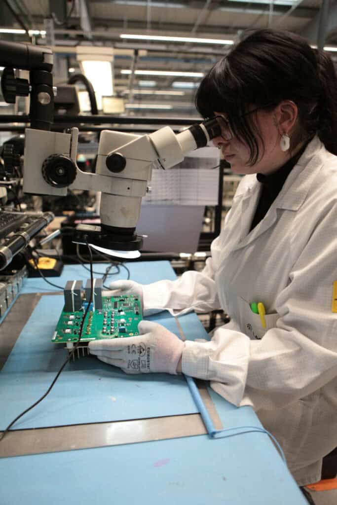 Hardware - LACROIX Electronics